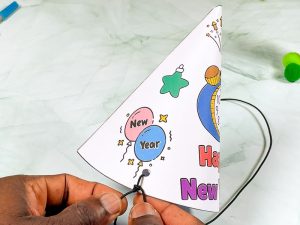 New Year Party Hat Craft - Kids Crafts Printables [Free templates]